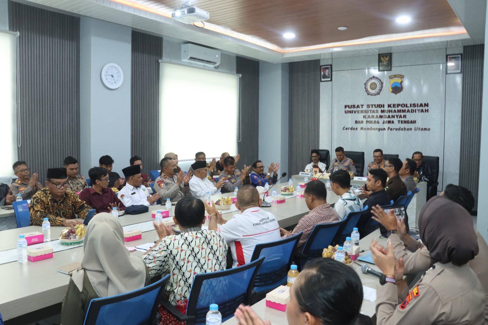Polres Karanganyar–Umuka Ngobrol Bareng Soal KUHP-KUHAP Baru, Soroti ...